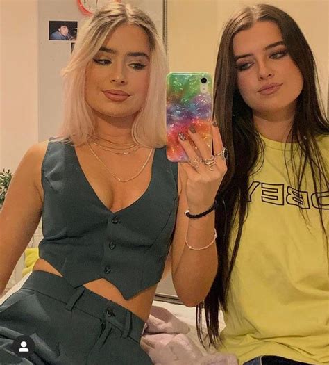 Who Wants To Talk About My Slutty Sisters With Me Scrolller