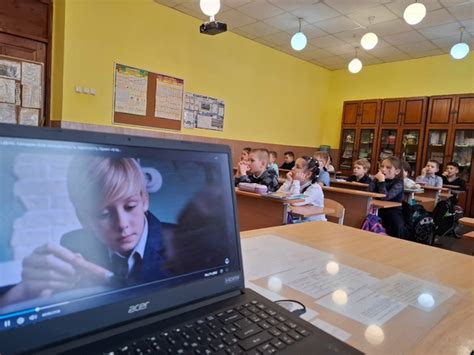 КИНОУРОКИ В ШКОЛАХ РОССИИ И МИРА В нашей школе продолжается реализация Всероссийского проекта