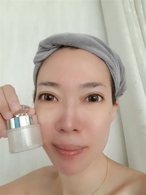 หลายๆคนถามว่าเก๋ใช้กันแดดอะไร⁉️ วันนี้มาเฉลยให้แล้วนะคะ ☀️⛅ 🥰 ตัวนี้เลยค่ะ กันแดดนางเอก Spfสูง