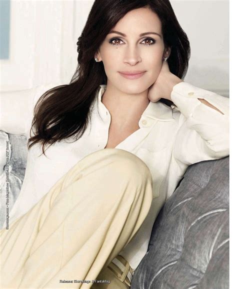 Hot Hollywood Actress Julia Roberts Hd Wallpaper Download Hd