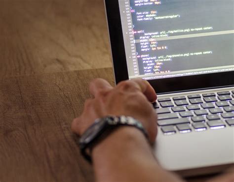 Linguagens De Programação Utilizadas Em Carros Autônomos