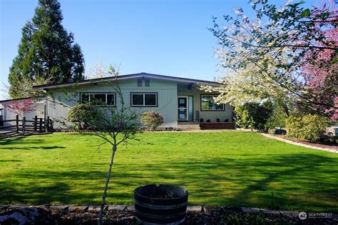 233 E Panorama Ln Port Angeles Wa 98362 Mls 2073085 Redfin 233 E Panorama Ln Port Angeles Wa 98362 Mls 2073085 Redfin