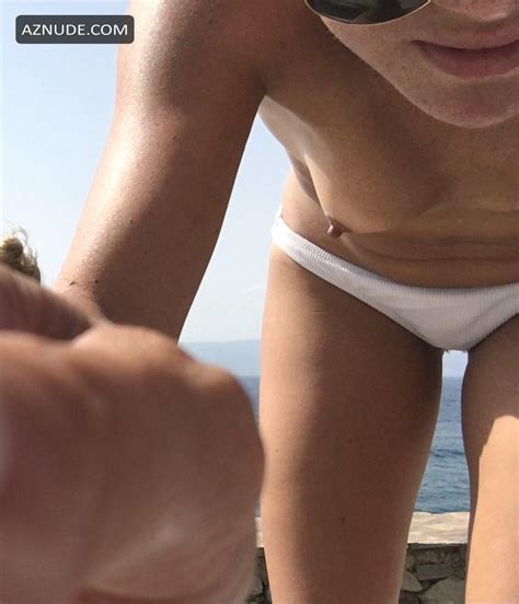 Meghan Markle Alleged Nude Photos From The Web AZNude