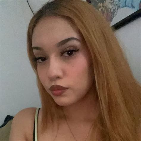 Isabella Isabellaprettyxx Threads Say More