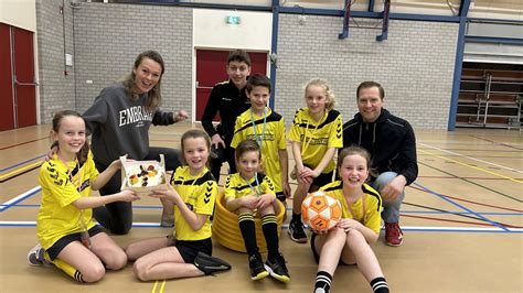 Doelpuntenmachine E2 Van Kv Woudenberg Glansrijk Kampioen Geworden Dewoudenberger Nl Nieuws