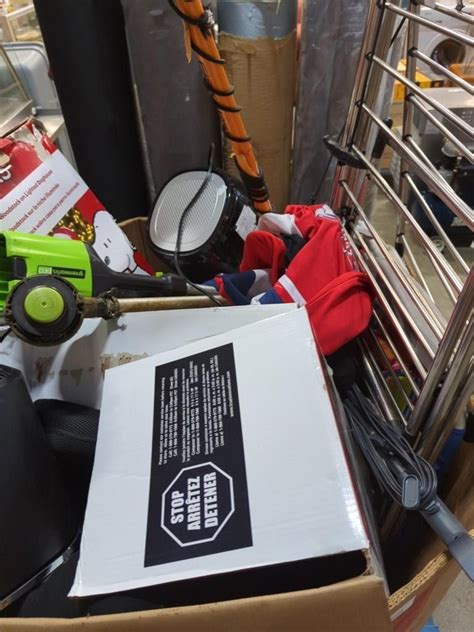 Pallet Of Defective Store Return Items