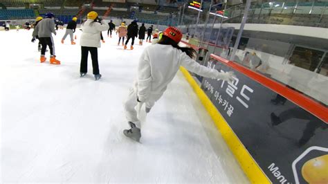 필리핀 아내의 인생 첫 스케이트 도전 필리핀 아내의 인생 첫 뼈해장국 먹방 국제커플 한필커플 시즌3 브이로그21 Youtube