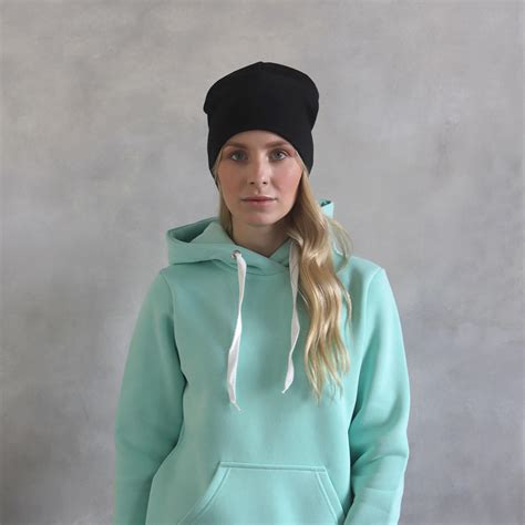 Купить утепленную мужскую и женскую шапку "Бини" оптом в СПб