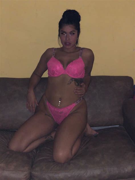 Brown Girls Pics Videos Of Sexy Women With Brown Skin