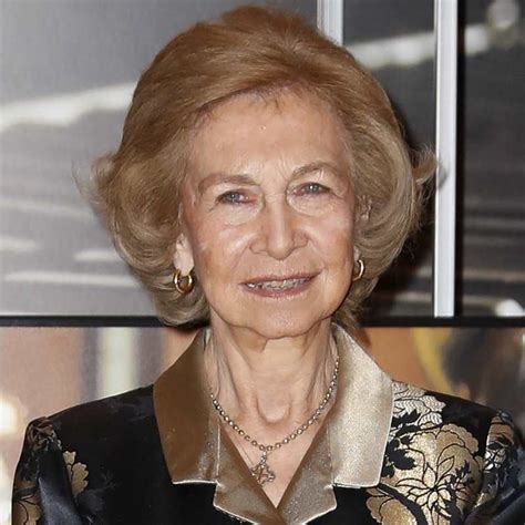 Todo sobre la Reina Sofía su matrimonio con el emérito sus hijos sus nietos