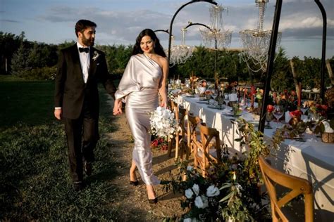Atmosfera Distinsa Si Muzica Buna Noi Imagini Din Ziua In Care Fashion