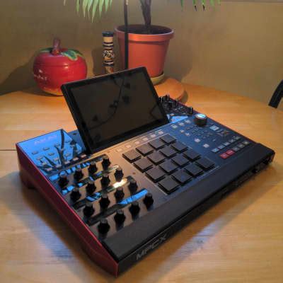 Akai Professional MPC X Standalone Sampler And Sequencer Reverb