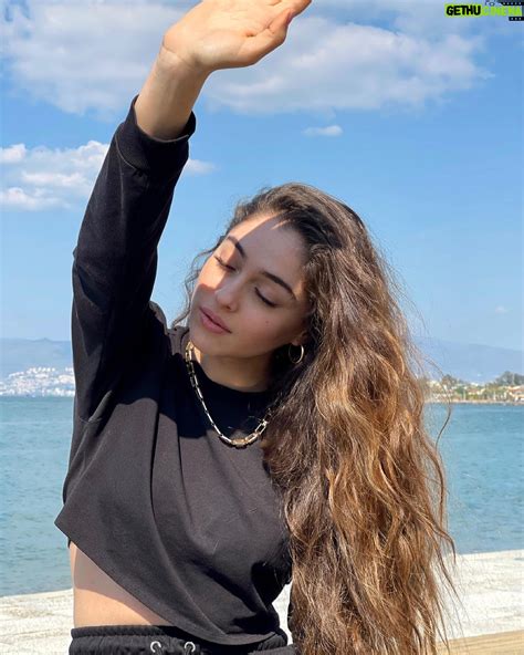 Cemre Baysel Gethu Cinema