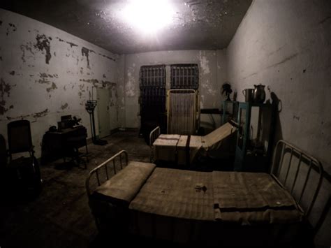 Haunted Alcatraz Real Ghost Stories From The Rock