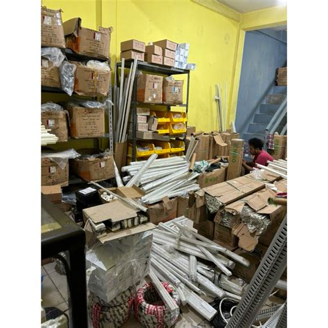 Jual Kabel Wiring Duct Pmd Lubang Protektor Panjang 1 7 M Niso Shopee Indonesia