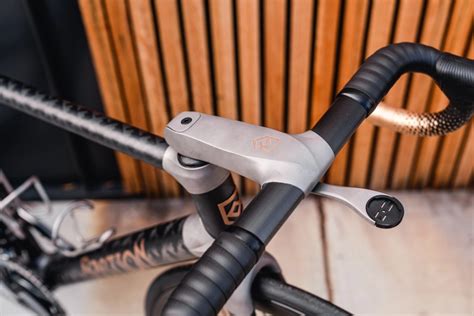 Bastion Cycles推出集成的3d打印钛合金自行车驾驶系统 Aau3d打印