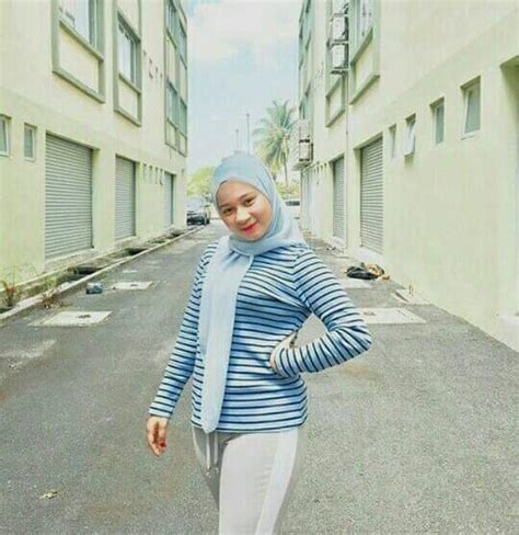 Galeri Gadis Idaman Awek Bertudung Body Mantap