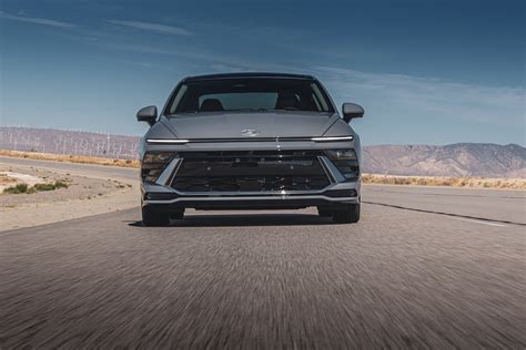2024 Hyundai Sonata Rated Poor In The Iihs Updated Moderate Overlap Front Crash Test Autoevolution