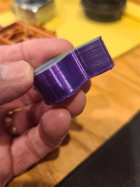 blobs and zits only on the bottom r fixmyprint