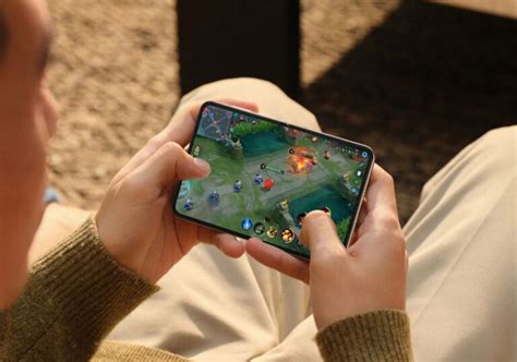 Huawei S New Pura X Flip Phone Offers A Inch Inner Display Lowyat Net