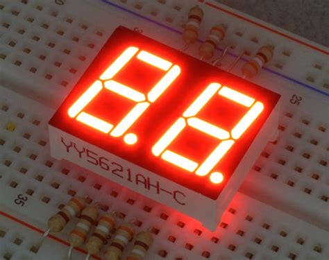 Interfacing Segment Display Using Microcontroller Student Projects