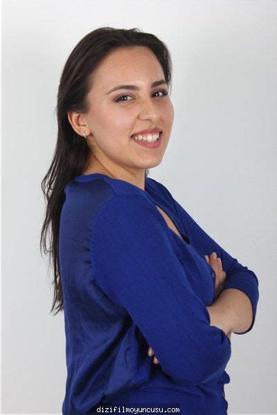 Eskişehir Dizi Film Sinema Oyuncu Adayımız Fatma 27 Yaşında 162cm