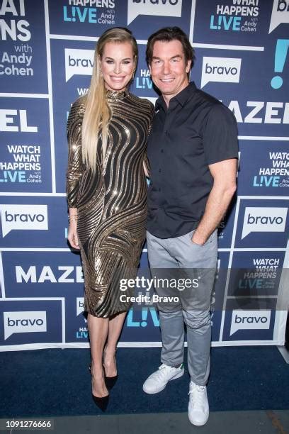 Rebecca Romijn Jerry O Connell Photos And Premium High Res Pictures