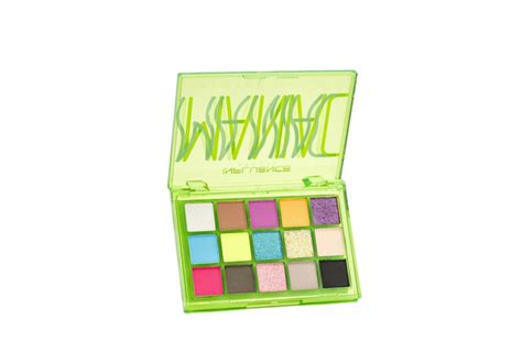 Палетка теней INFLUENCE beauty Hypomaniac - купить с доставкой по ...