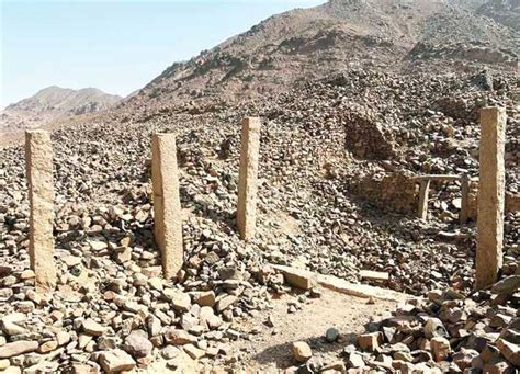 جبل الدخان من هنا جلب الرومان الرخام الإمبراطورى لمعابدهم