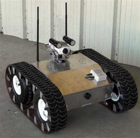 New Custom Enclosed WiFi ATR SuperDroid Robots Inspection Robots Tactical Robots Custom Robots