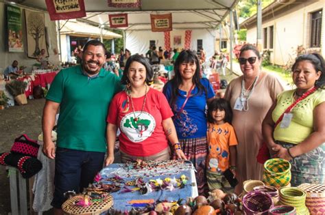 Mst Em Sc Encerra Feira Doando Cerca De 15 Mil Quilos E 150 Cestas De