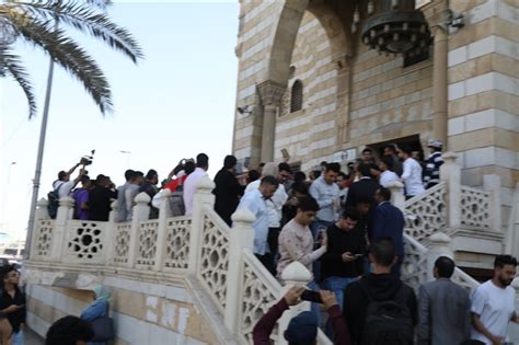 ريهام عبد الغفور وآسر ياسين من بينهم النجوم في جنازة مصطفى درويش