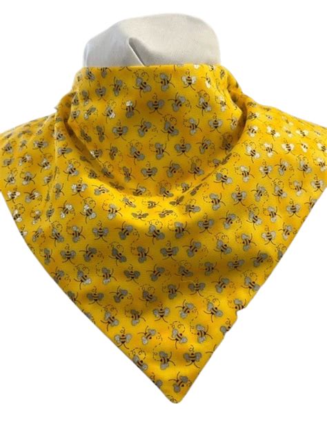 Small Bees Bandana Designs