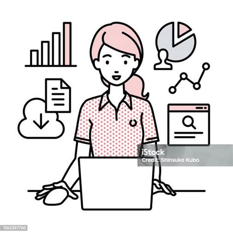 웹 사이트 검색 클라우드에서 파일 공유 분석 및 책상에서 보고서를 만들기 위해 랩톱 컴퓨터를 사용하는 폴로 셔츠를 입은 여성 검색에 대한 스톡 벡터 아트 및 기타 이미지