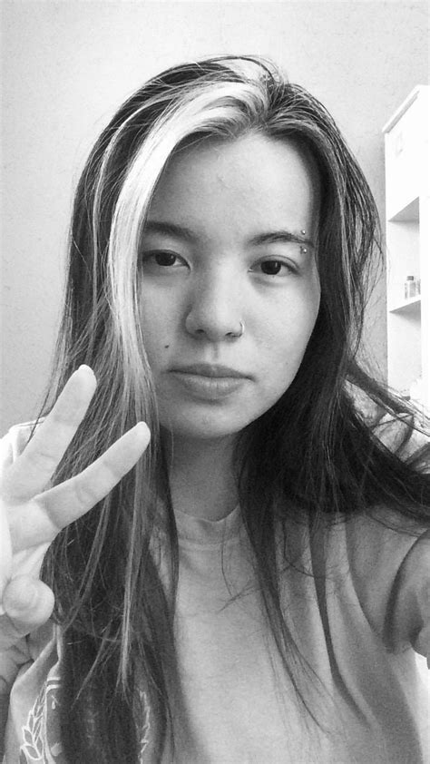 Renata Gimenez Medium