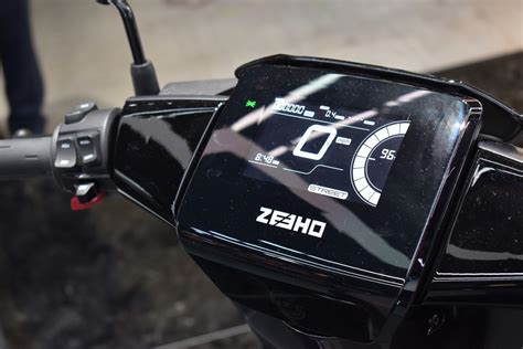 Πρώτη ματιά στο Zeeho Ae6 [eicma 2023] Getelectric