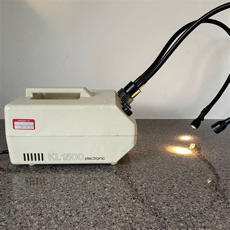 Schott Kl 1500 Cold Light Source With Twin Fibre Optic Light Guide