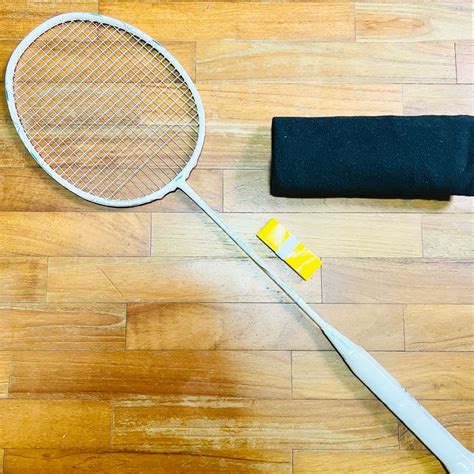 [jun Bundle] Brand New Li Ning Axforce 60 5u Badminton Racket Strung With Li Ning N65 String