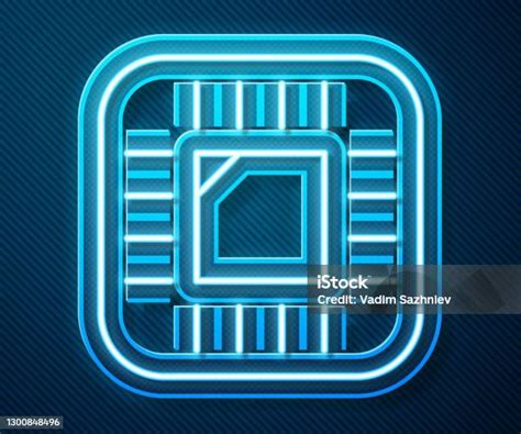 파란색 배경에 격리 된 마이크로 회로 Cpu 아이콘이있는 빛나는 네온 라인 컴퓨터 프로세서 회로 기판칩 또는 Cpu 마이크로 프로세서 벡터 0명에 대한 스톡 벡터 아트 및