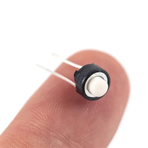 Купить Кнопка выключатель без фиксации цена 3 ₴ — Prom Ua Id 1795195723