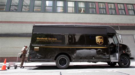UPS Announces U.S. Ground and Air Rate Increases of 4.9 Percent