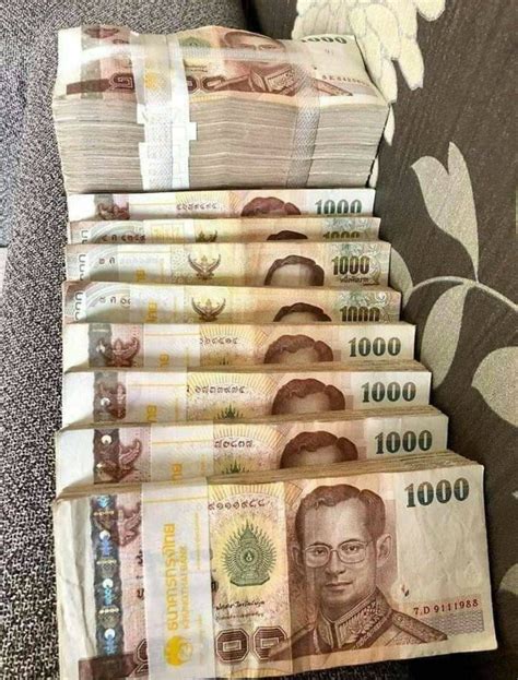 Pin By ภูวดล นามพระจันทร์ On Money Thb Money Collection Money Goals