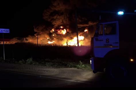 У росії після атаки безпілотників горять 2 нафтобази Mind Ua