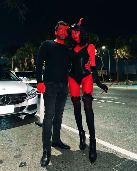 Red Devil Couples Costume Devil Halloween Costumes Duo Halloween