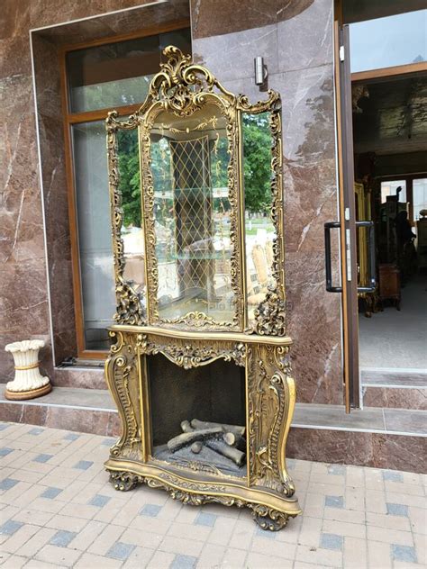 Италианска витрина 023 Шкаф Мебели за дома и офиса Костенец ЗДАВЕЙТЕ ПРИЯТЕЛИ Как