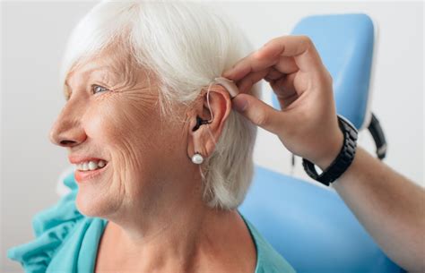 Phonak Aud O Lumity Hearing Aids Reviews And Prices