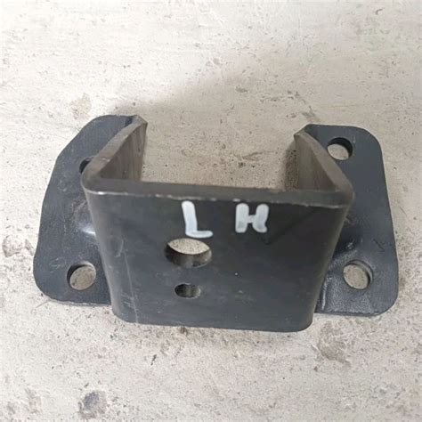 Mild Steel Engine Mounting Bracket At ₹ 100 Piece Engine Mounting Bracket In Pune Id