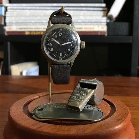 О военных часах A-11 и современном ремейке от Praesidus