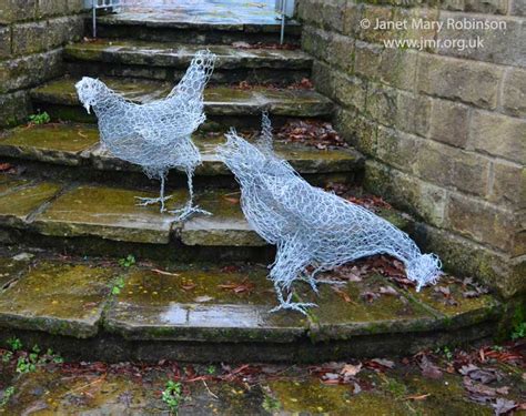 Chicken Wire And Plaster Sculpture Xivn