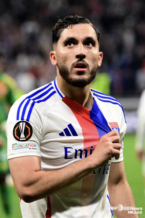 “맨유는 무조건 박살 낼 것 로드리 이후 발롱도르는 나의 것” 셰르키 맨시티가 ‘더 브라위너 후계자로 택한 이유가 있다